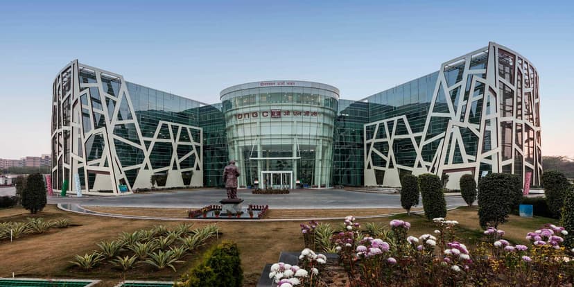 Architect Hafeez Contractor - Award Winning, Indias Largest and one of ...